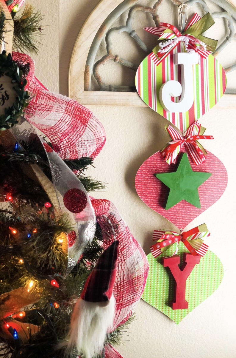 Christmas diy JOY Sign - Create Make Decorate with Nikki