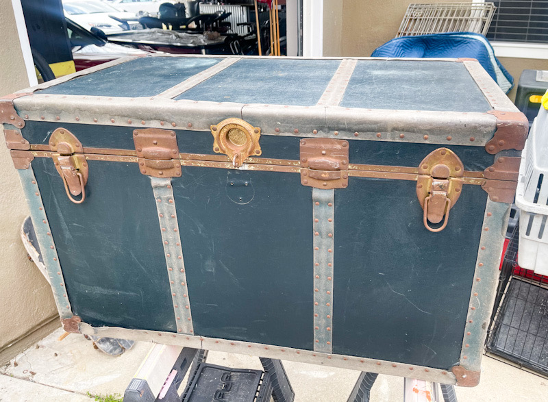 Trunk to Table Makeover - Create Make Decorate with Nikki