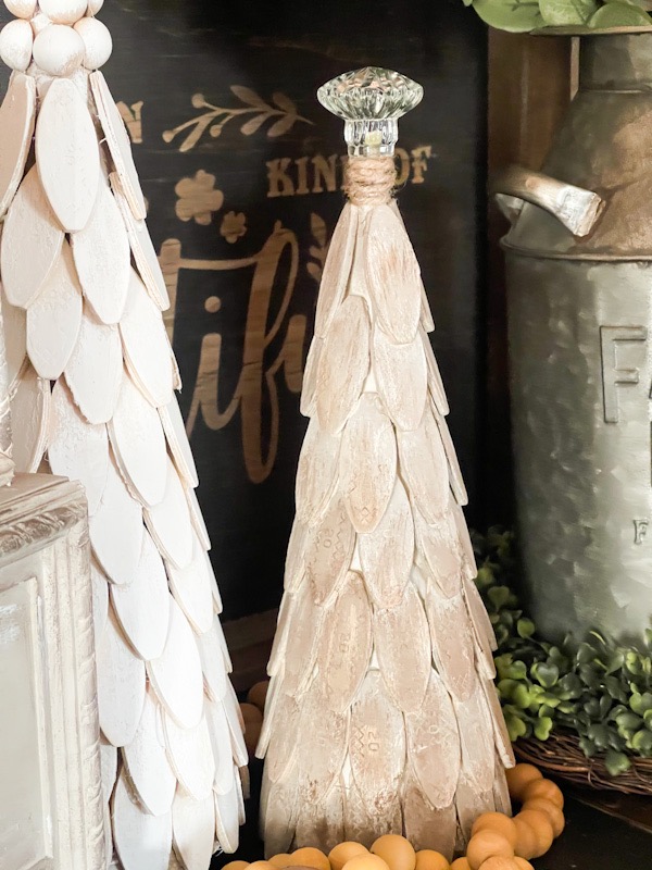 diy shabby chic wood biscuit tree - Create Make Decorate with Nikki