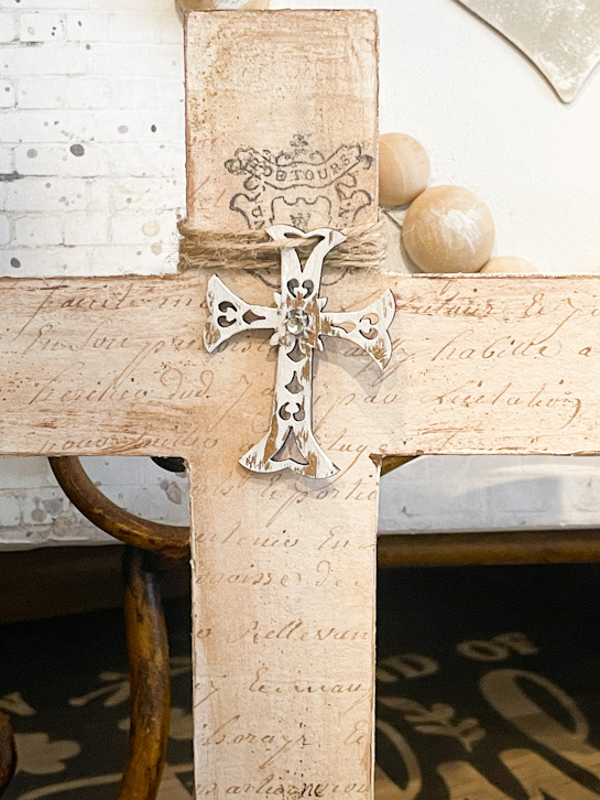 Rustic French Country Style Cross - Create Make Decorate with Nikki