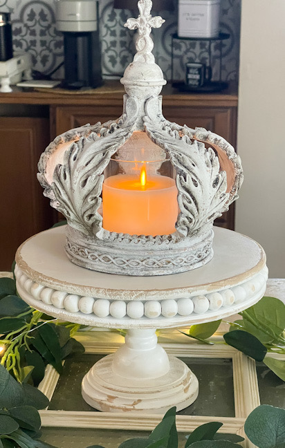 Distressed French Country Crown - Create Make Decorate with Nikki