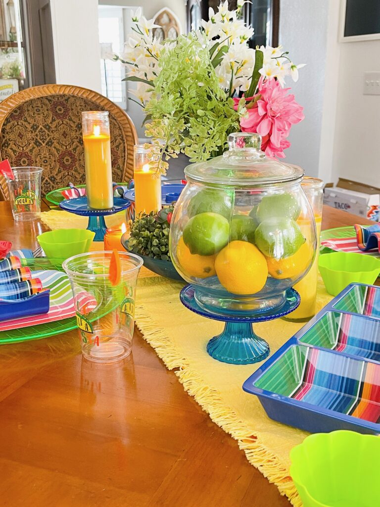 Fiesta Tablescape - Create Make Decorate with Nikki