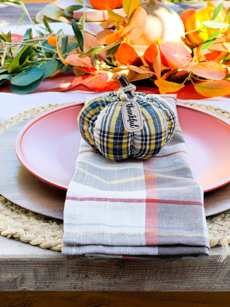 Outdoor Fall Table - Create Make Decorate with Nikki